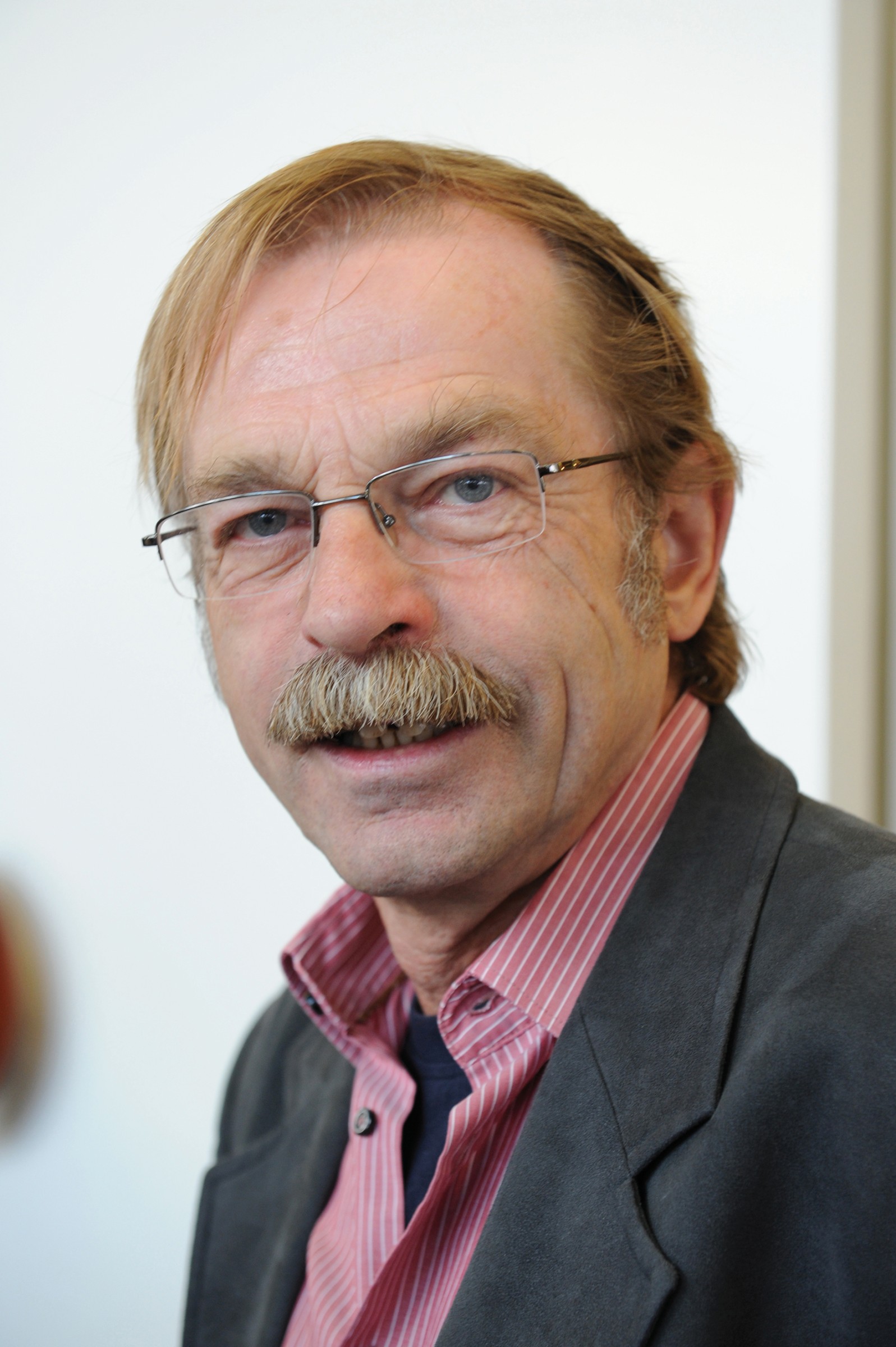 Problemlöser auf Augenhöhe - buchreport