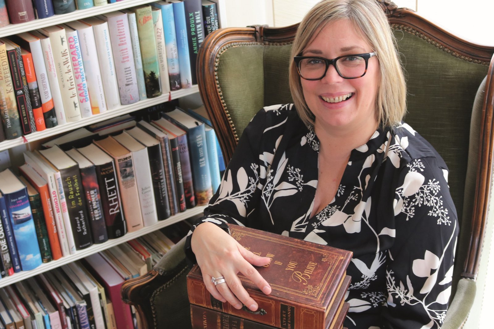 Claudia Held: Krimi-Kompetenz steht auf dem Steckbrief - buchreport