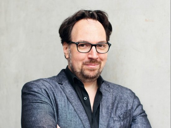 Kopf-an-Kopf-Rennen deutscher Hochkaräter bei den Jahresbestsellern ...