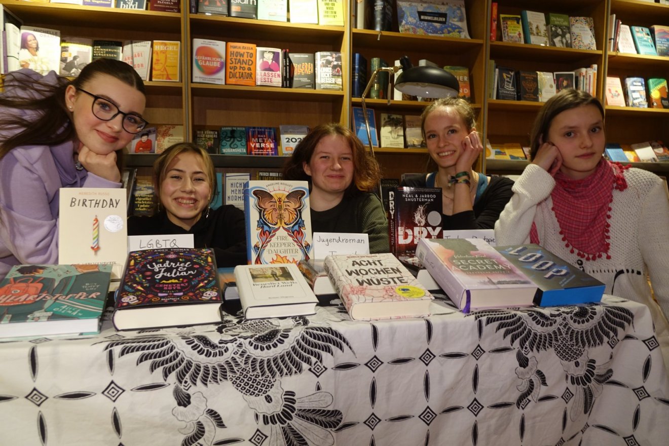 Das Büchercasting der Buchhandlung Schwarz auf Weiß: Welches Buch ...